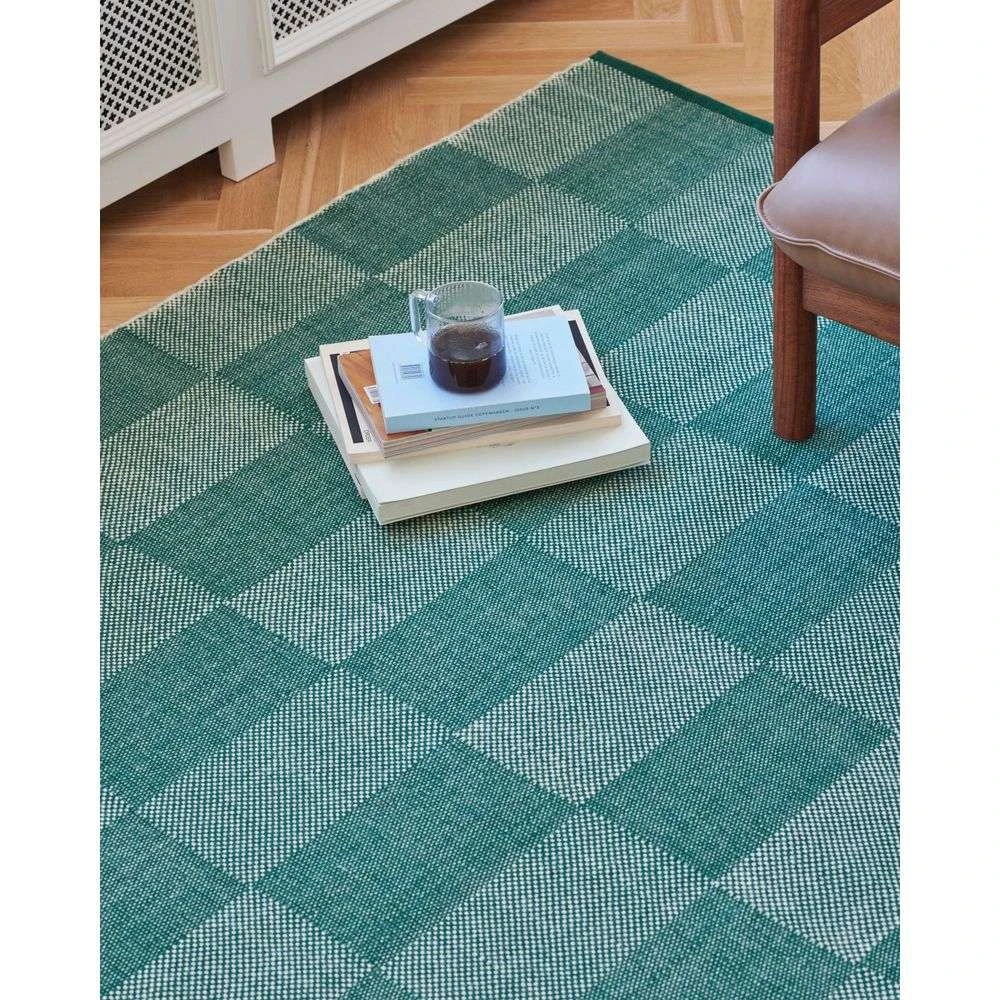 Check Rug Small Check 140x200 Green HAY Kup online