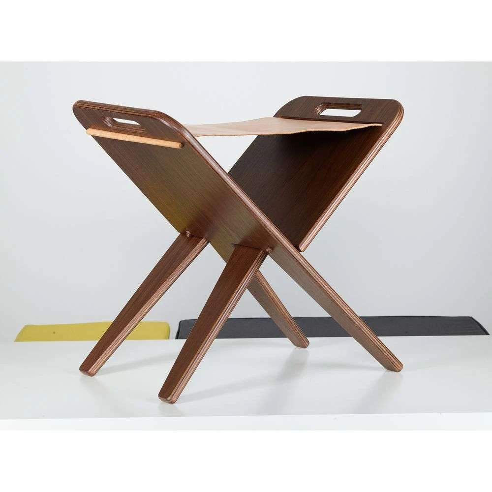 Klaburet Stool Walnut Nature Piet Hein